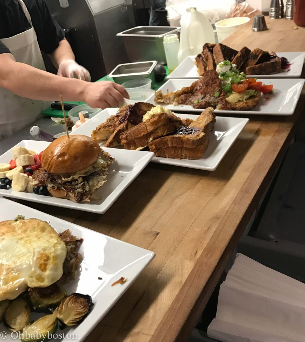 Chilled Out & Filled Up: Brunch at Club Passim – Leah's Life: Pearls ...